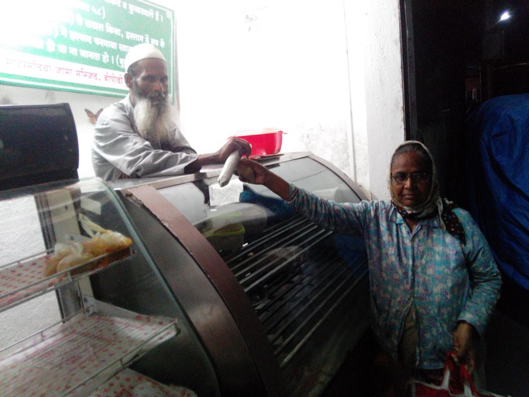 Pune’s Noor Roti Bank where hungry people 'withdraw' food without any ...