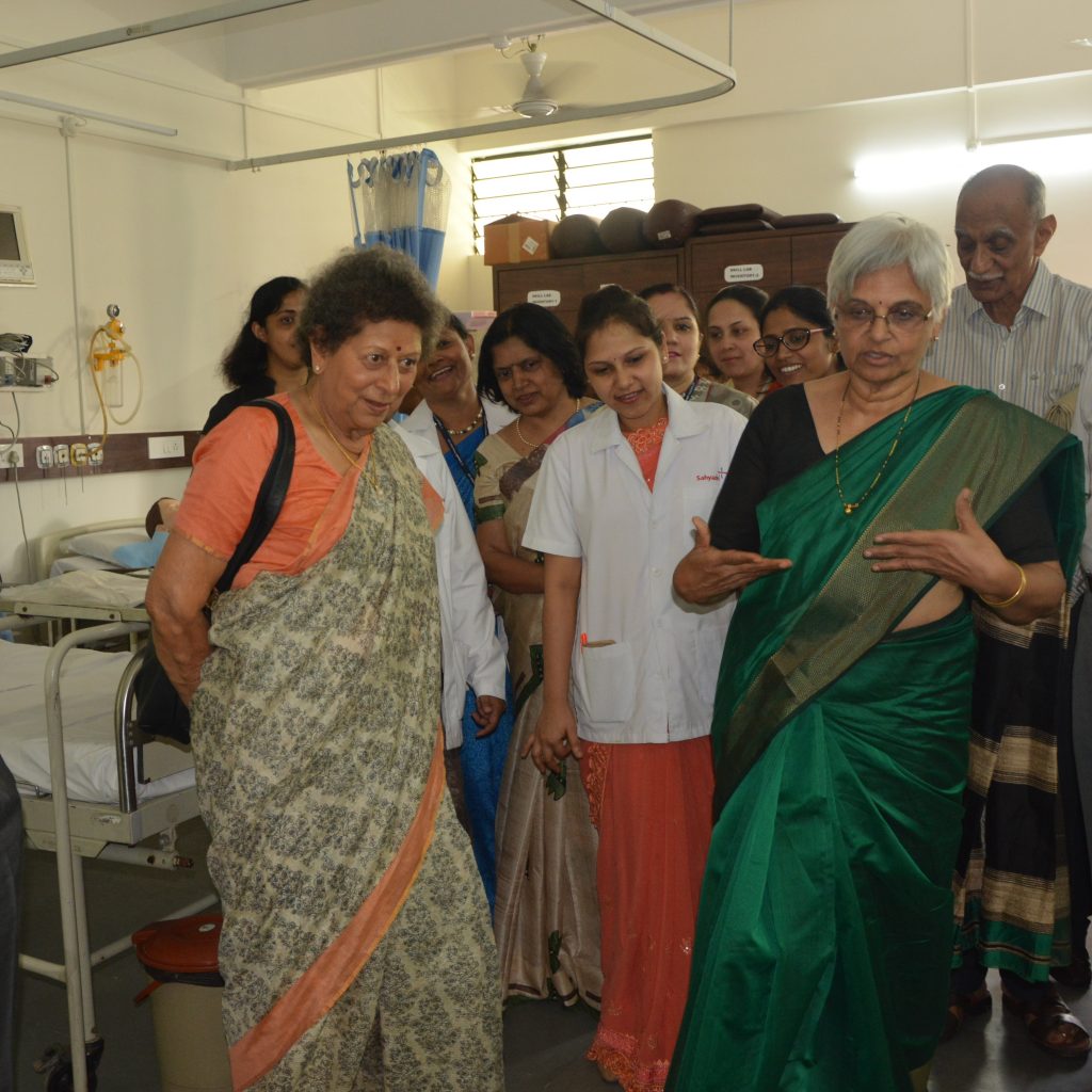 Dr Charu Apte
