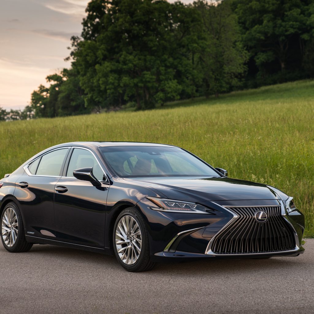 All New, Next Generation Lexus ES 300h Drives Into India - Punekar News