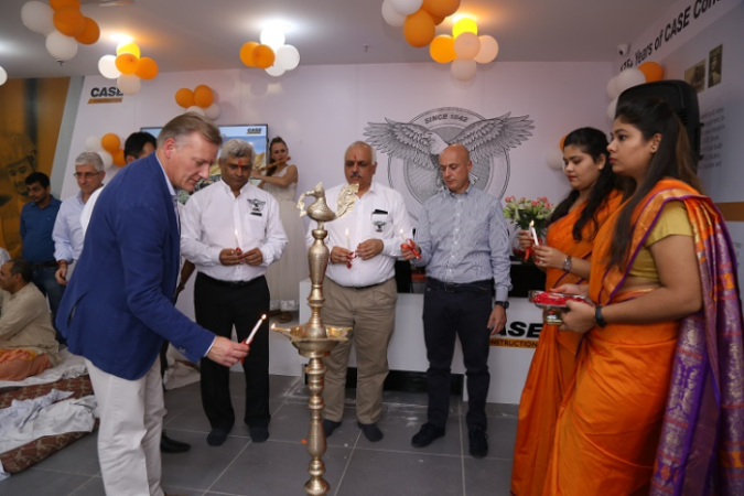 CASE Construction Equipment Inaugurates First Company Owned Showroom in ...
