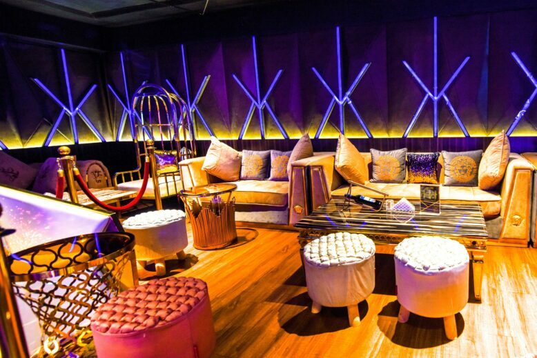 SIN CITY ROOFTOP RESTO & LOUNGE" WINNER OF TIMES HOSPITALITY ICONS 2019 ...