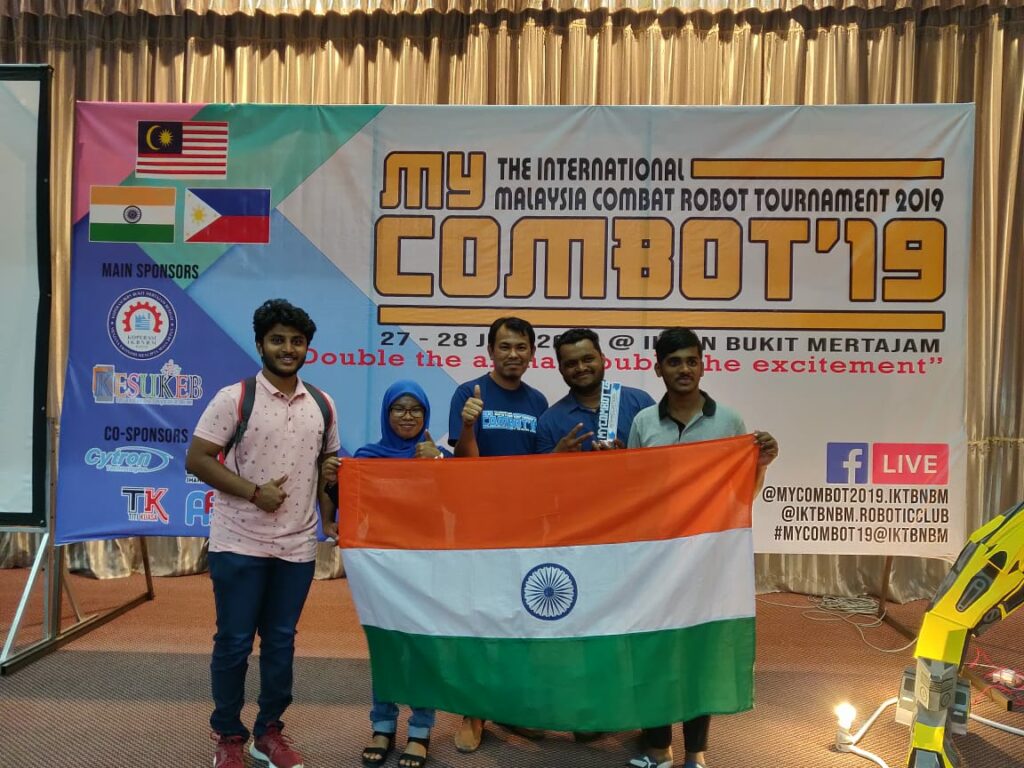 JSPM students excel at Robowar competition at Malaysia - Punekar News