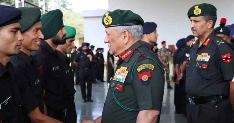 Army Chief General Bipin Rawat visits Southern Command, Pune - Punekar News