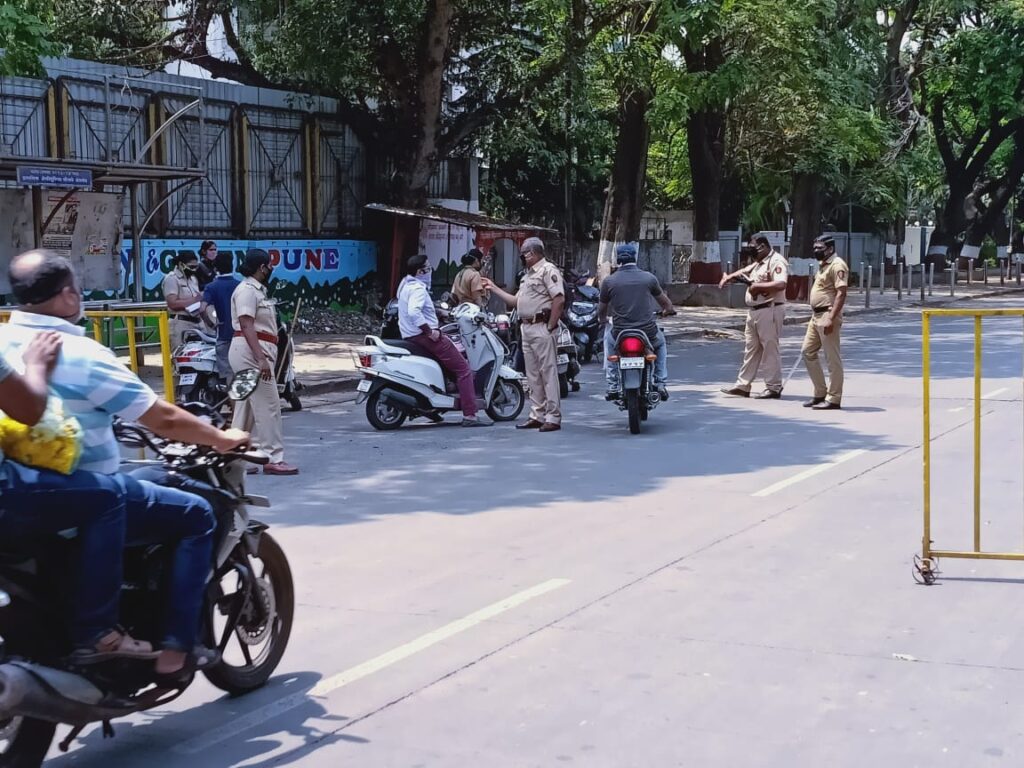 Pune police today issued 2403 passes for emergency cases vehicle ...