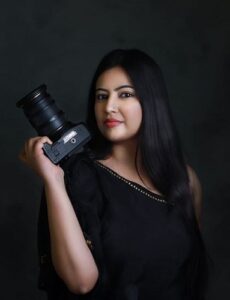 Pune: Recreating Raja Ravi Varma Portraits! - Punekar News