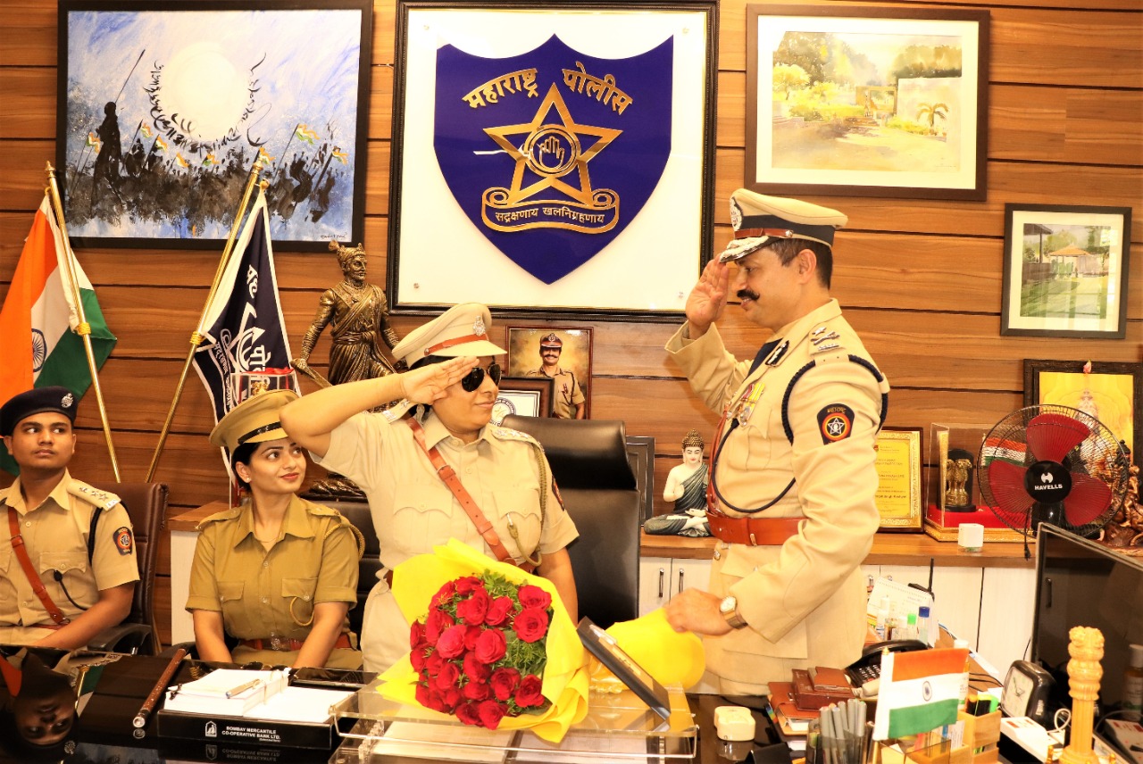 Pimpri Chinchwad: Reena Patil Becomes One-Day Police Commissioner, Jyoti Mane steps in the role ...