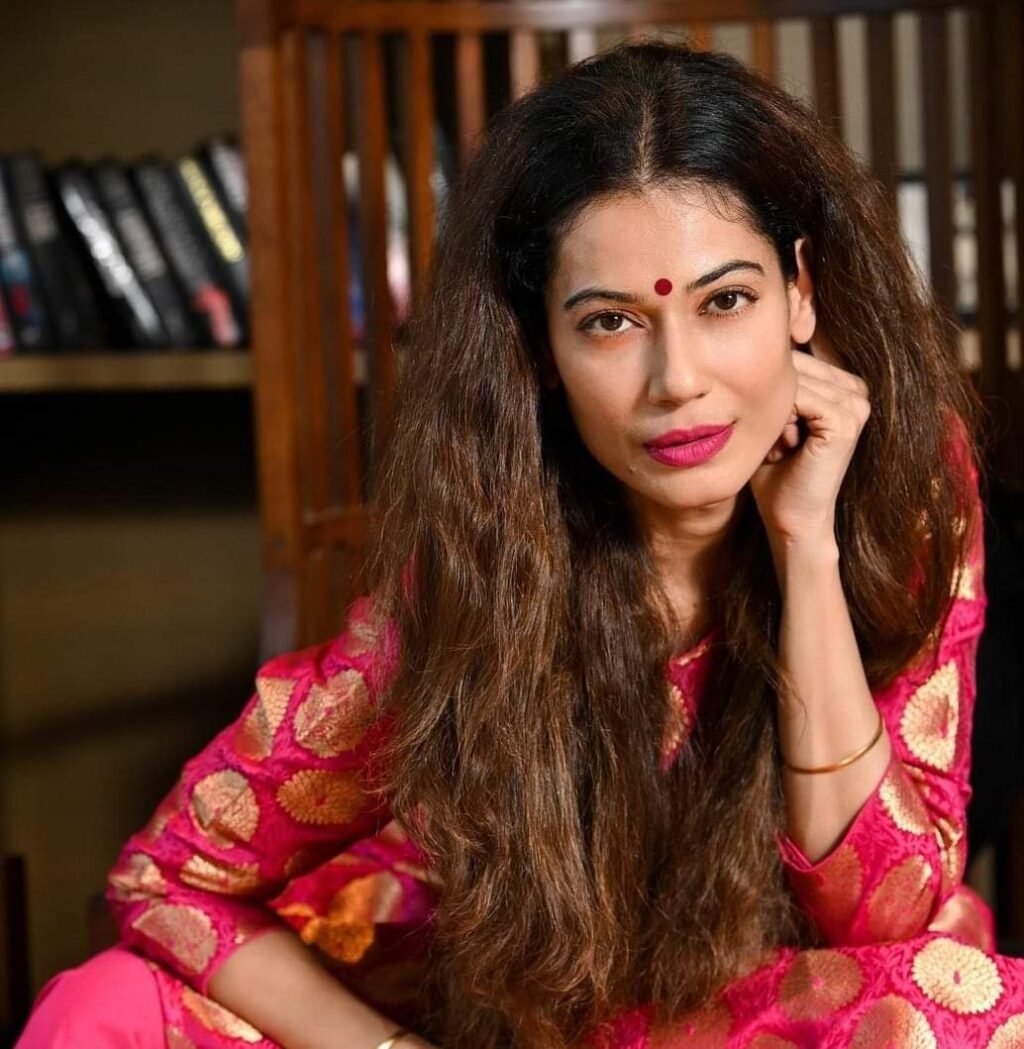 Actress Payal Rohatgi Booked By Pune Police For Objectionable Words ...