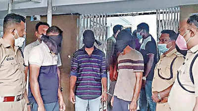 Partner Swapping Racket Busted In Kerela, Seven People Detained ...