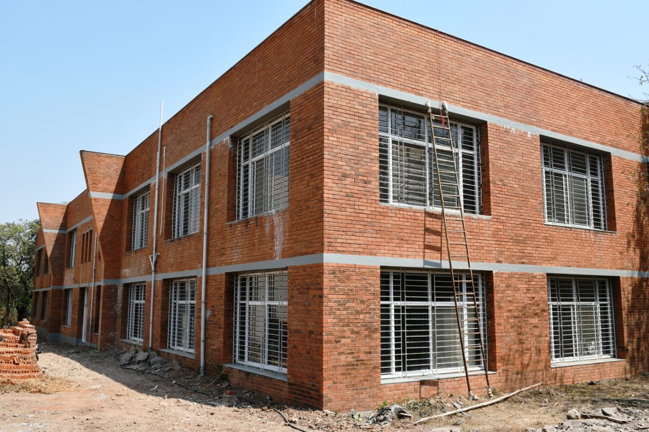 Pune University's Science Park Moved Into Spacious Building - Punekar News