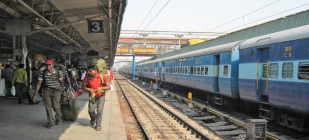 Pune: Coaches Increased In Many Passenger And Express Trains - Punekar News