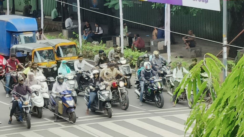 Two-Wheeler Sales Soar During Gudhi Padwa In Pune - Punekar News