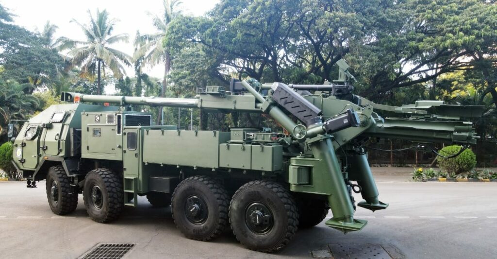 Kalyani Group’s Mounting Artillery Gun System 8X8 HMV unveiled by ...