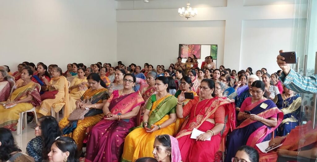 Pune: 500 Participants Gather At Amanora To Chant Shlokas To Encourage ...