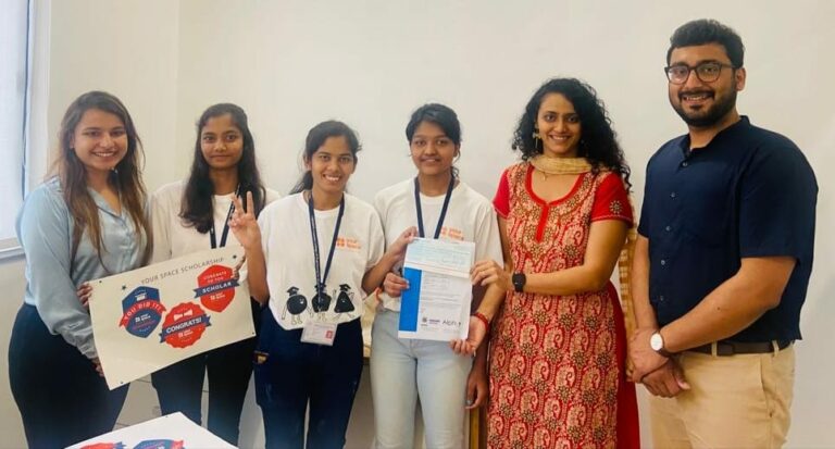 Seven meritorious students from Maharashtra were awarded the YS ...