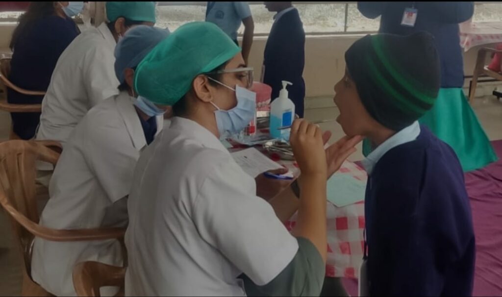 Emcure conducts oral and health check-up camps for nearly 1000 students ...