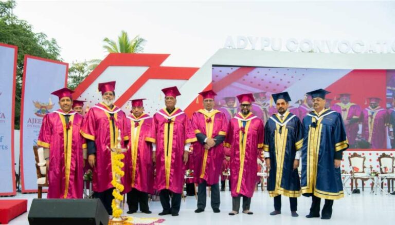 Pune: Seventh Graduation Ceremony of Ajeenkya DY Patil University ...
