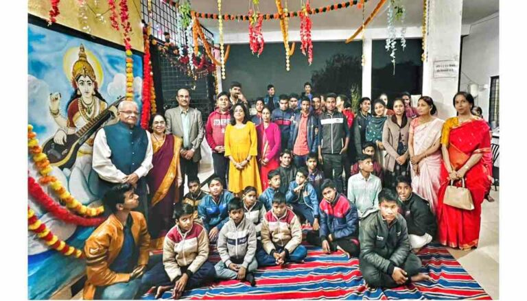 Sandhya Malviya Awarded With Adarsha Mata Puraskar 2022 - Punekar News