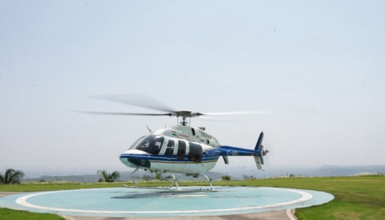 Over 320 Private Aircraft, Helicopters Operate Monthly from Pune ...
