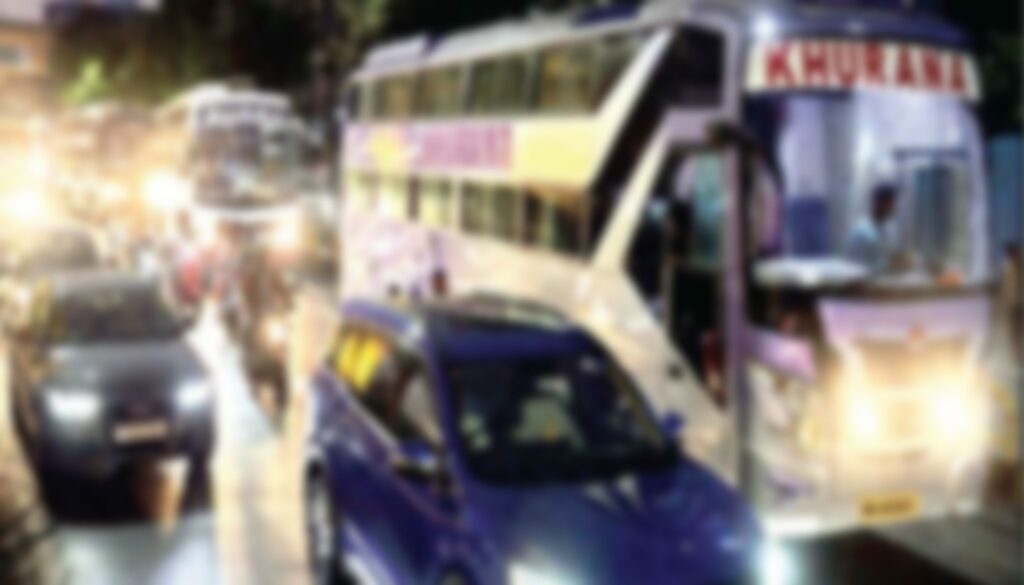 Pune: Arbitrariness Of Private Bus Travels Resulting In Traffic Jam ...