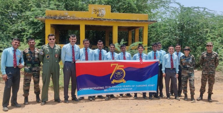 Pune: NDA Cadets Embark on Hike Across India to Celebrate 75 Years of ...