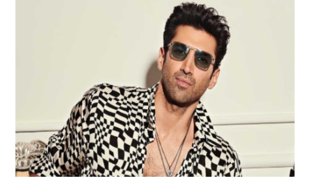 Aditya Roy Kapur's Hidden Talent Unveiled: Embarks On A Musical Journey ...