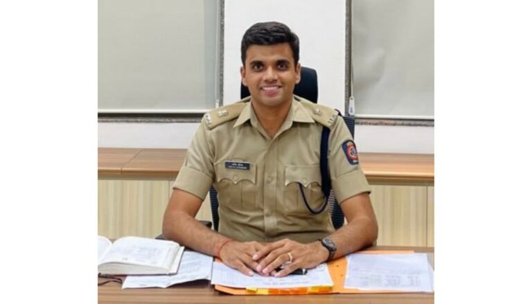 IPS Archit Chandak: From IIT Topper To Inspiring Deputy Commissioner Of ...
