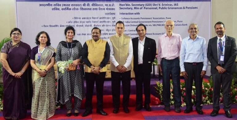 V Srinivas, IAS, Secretary, (P&PW) Visits PCDA (SC) Pune - Punekar News