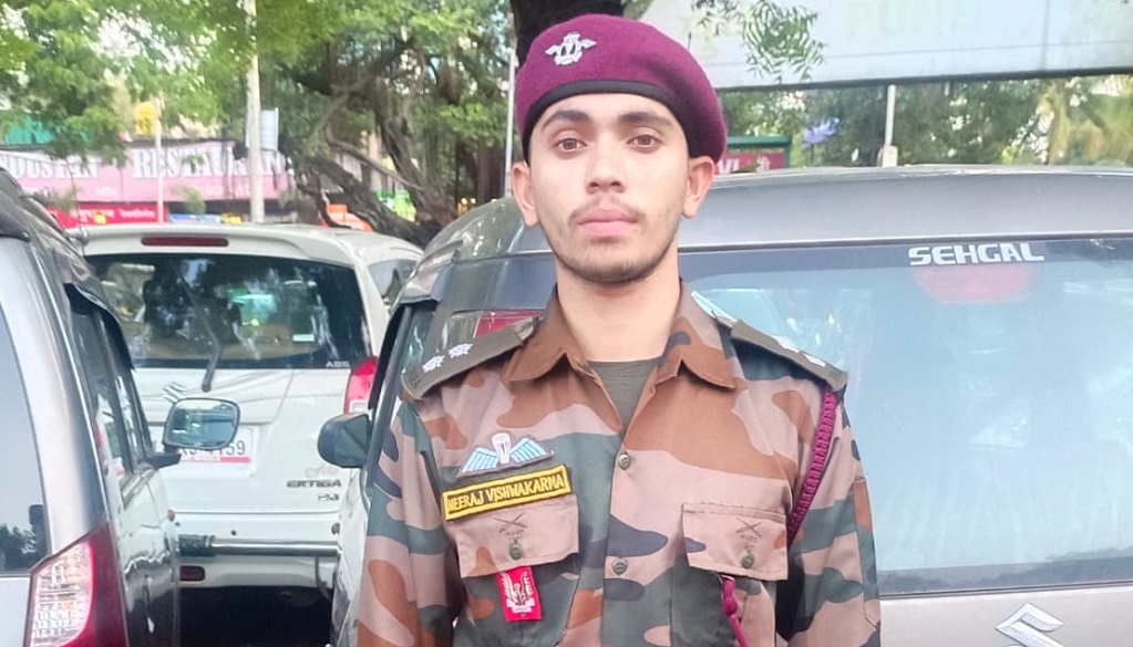 Major Security Breach: Imposter in Army Uniform Caught at Pune Railway ...
