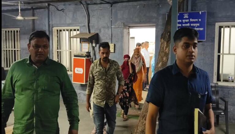 Pune: Seven Bangladeshi Nationals Arrested From Budhwar Peth For ...