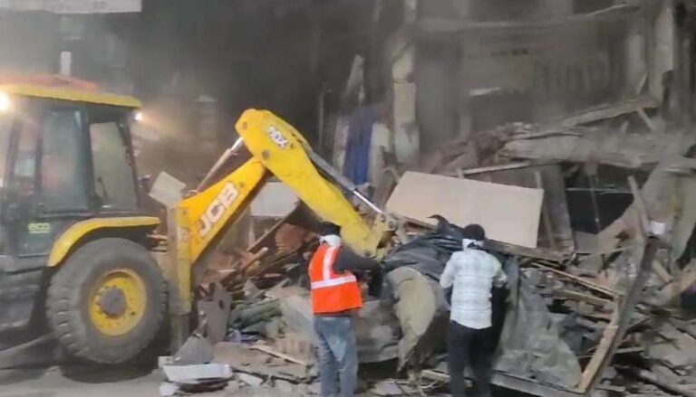 Pune: Bhide Wada Demolished In Midnight Operation By PMC, Now National ...