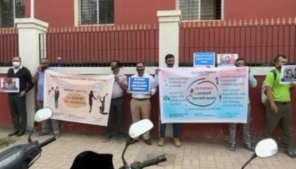 #1CroreAlimony: Men's Rights Campaign Targets Alimony Laws, Accuses ...