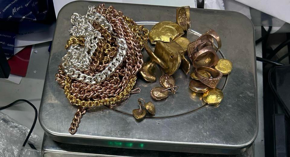 IGI Airport Customs Busts Gold Smuggling Attempt by Uzbekistan National ...