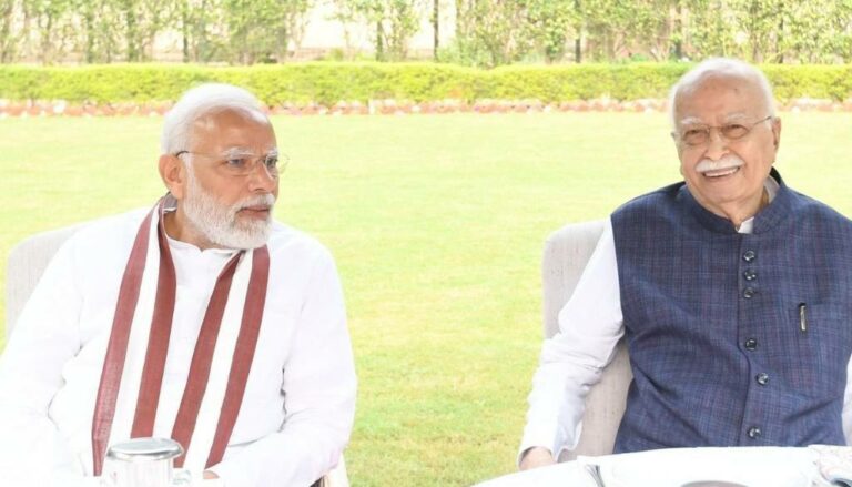 BJP Leader Lal Krishna Advani to Receive Bharat Ratna, Announces Modi ...