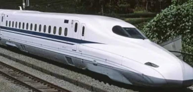 Bullet train: The Countries First 320kmph Speed Bullet Train Will Run ...