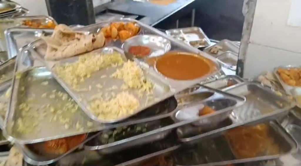 Pune University Students Up in Arms Over Poor Quality Mess Food ...