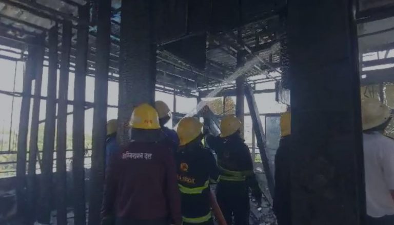 Pune Fire Brigade Swiftly Controls Blaze at Building on Bhandarkar Road ...