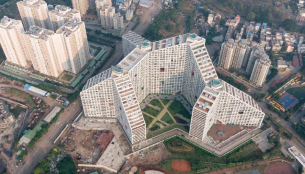 Pune: Residents of Amanora Park Town Urge PMC to Address Growing ...