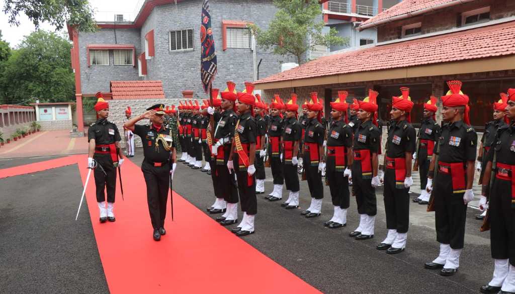 Pune: Lieutenant General Ajai Kumar Singh Relinquishes Command of the ...
