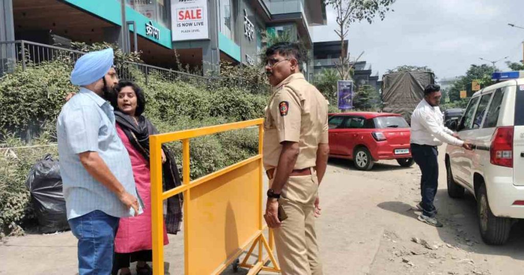 Pune: Traffic Police Issue Notice to Tribeca Mall for Traffic ...
