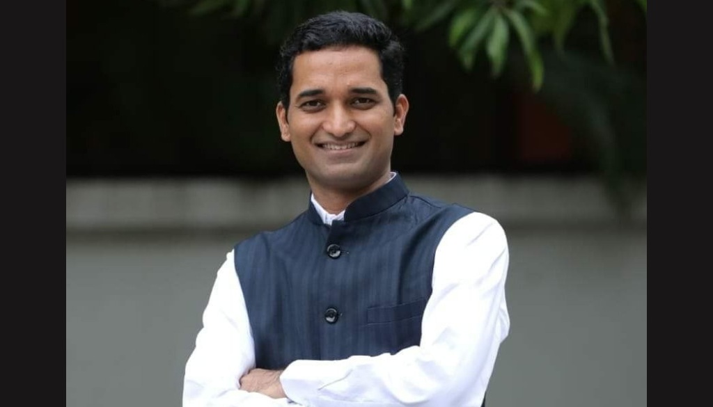 Political Drama in Pune: Friendly Contest Averted as BJP’s Mulik, NCP’s ...