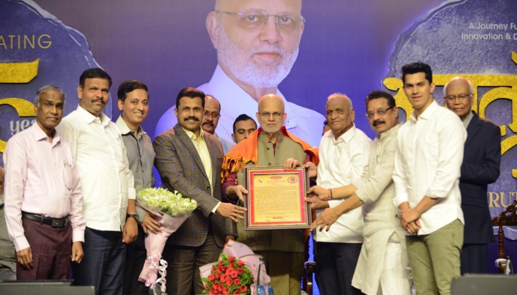 Pune: ‘Ethanol Man of India’ Dr. Pramod Chaudhari Honored on 75th ...