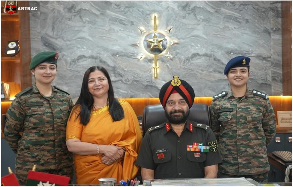 Daughters Pip Proud Father as Lt Gen DP Singh Takes Command of Military ...