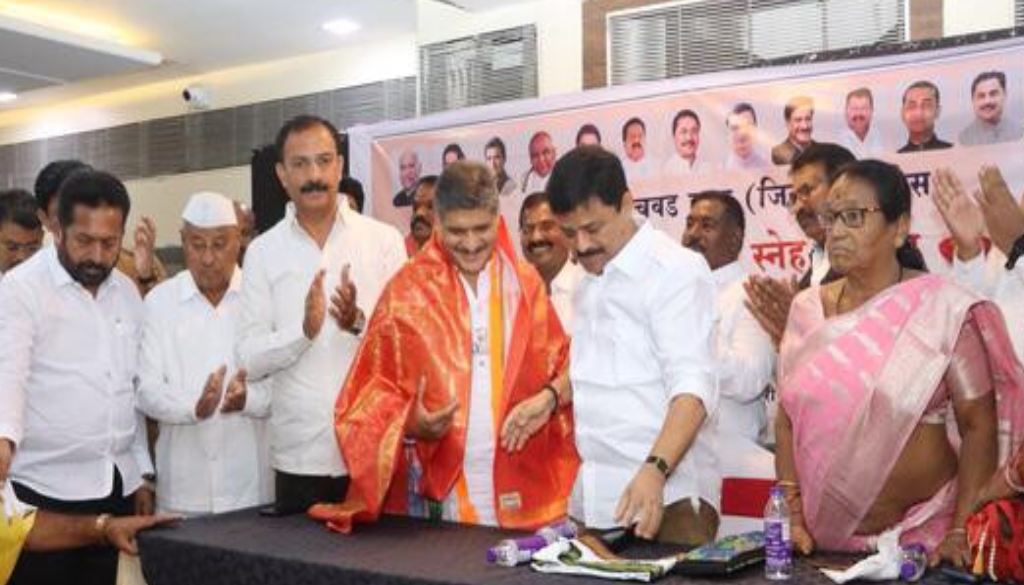 Pimpri-Chinchwad: Congress Leaders and Mahavikas Aghadi Officials Rally ...