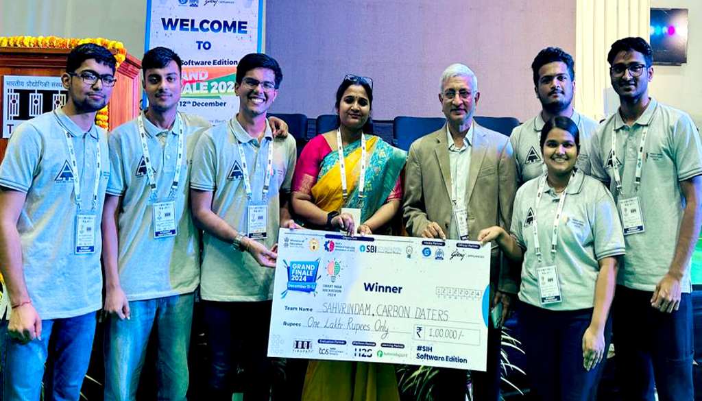 Pune: Students of Army Institutes of Technology win two first prizes in ...