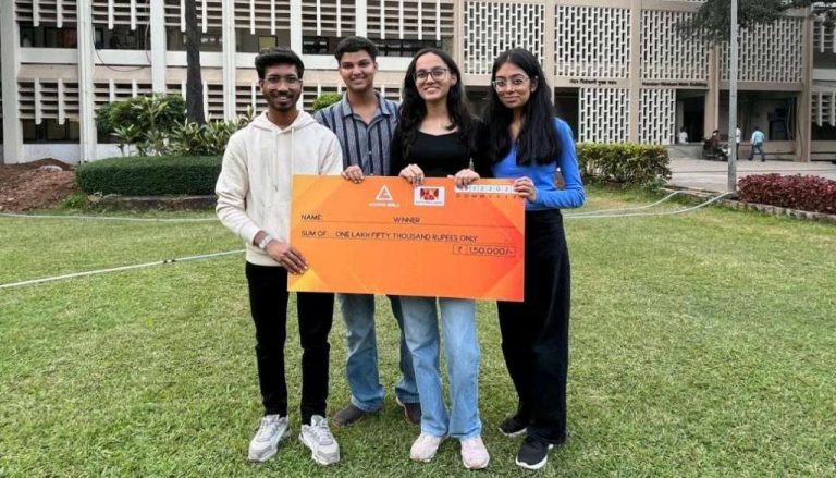 GHRCEM Pune Students won first-place with 1.5 lakh cash prize at TechFest IIT Bombay Pulse 2.0 ...