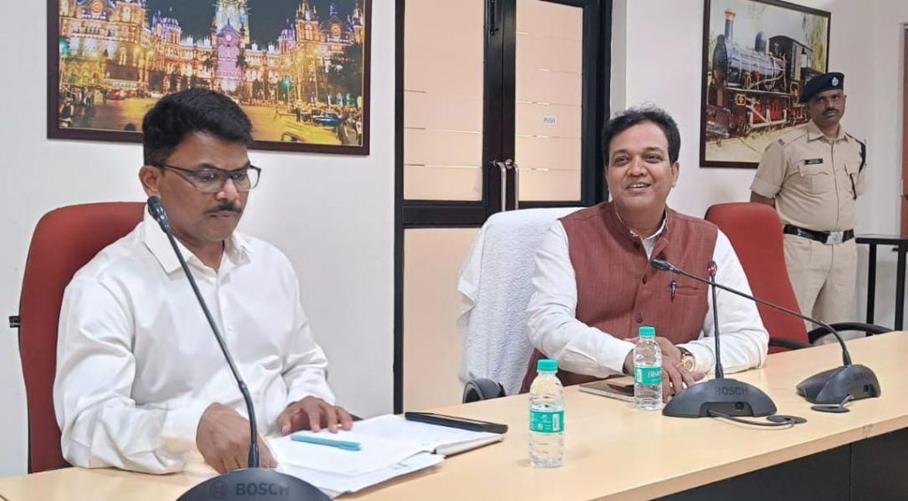 Pune Railway Division Earns Over Rs 8 Crore as 80,000+ Devotees Travel ...