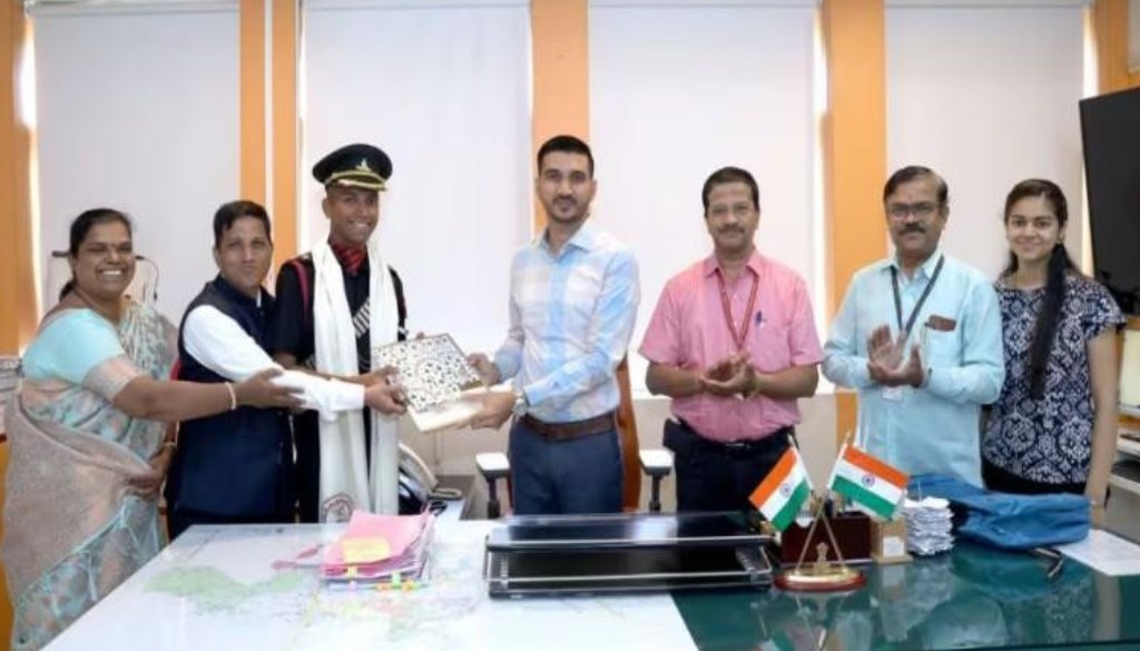 Pimpri-Chinchwad: Pimple Gurav’s Chintaman Burse Fulfills Childhood ...