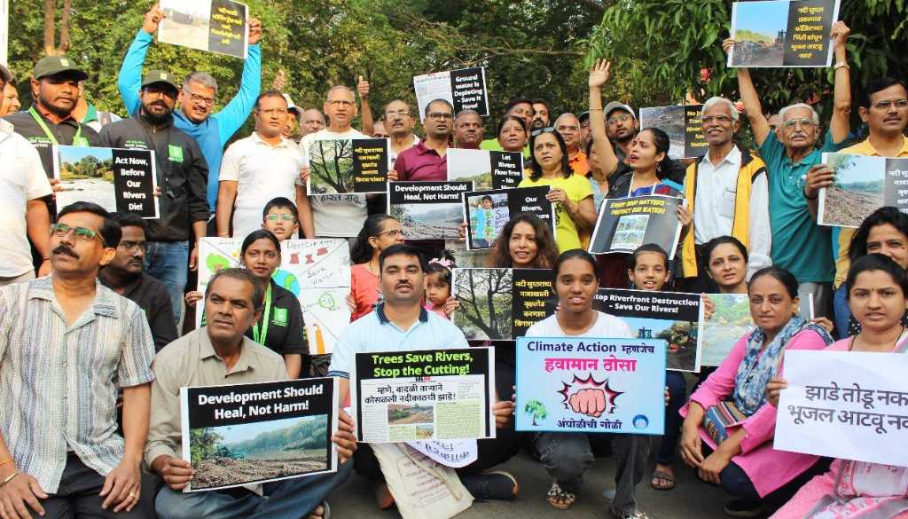 Pune: Citizens Form Human Chain 4.0 at Durga Tekdi to Oppose ...