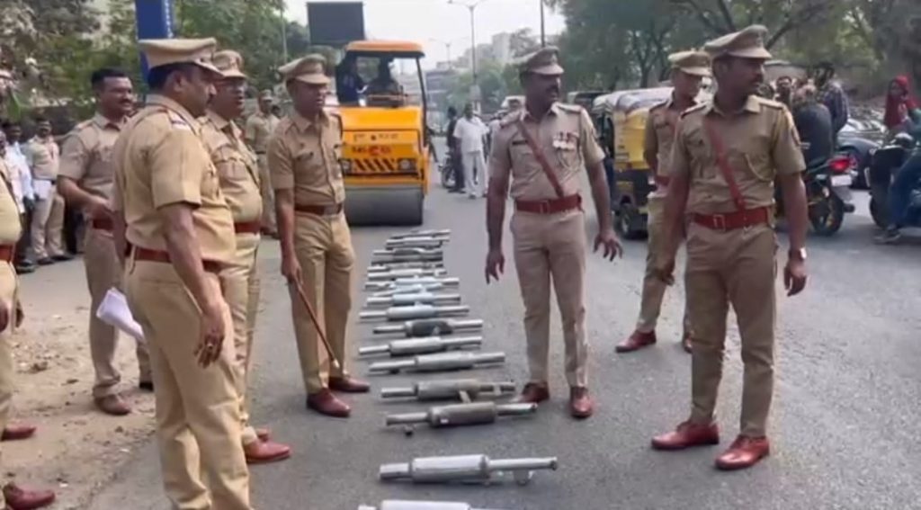 Pune: Kondhwa Police Crack Down on Bullet Riders Using Modified ...