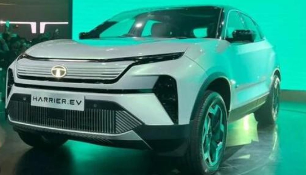 Tata Harrier EV Spotted During Testing – Expected Features, Range, and ...